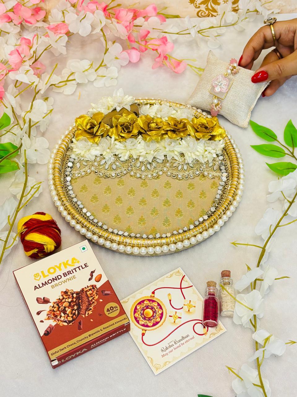 Floral Led Rakhi Platter - istrikaa